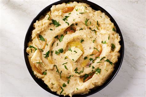 Roasted Garlic Mashed Potatoes Recipe Eatingisart