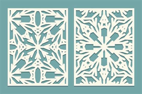 다이 및 레이저 눈송이 패턴으로 화려한 패널을 잘라 레이저 커팅 장식 레이스 테두리 패턴 청첩장 또는 인사말 카드 서식 파일의 설정 눈송이에 대한 스톡 벡터 아트 및 기타