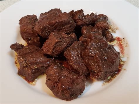 紅酒嫩煎牛排骰子肉 by 兩大兩小 愛料理