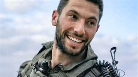 Jeune Soldat Israélien Tué Une Visite Quon Voudrait Ne Jamais