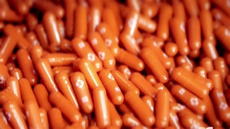 Watch Al Rojo Vivo Highlight Covid 19 La Farmacéutica Merck Pide