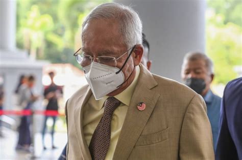 Najibs 1mdb Audit Report Trial Cant Go On Today As Prosecution