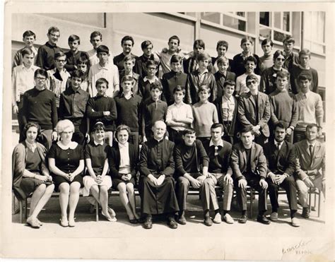 Photo De Classe 3ème De 1968 Ecole Saint Georges Copains Davant