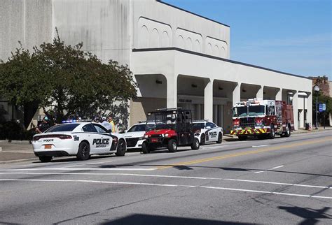Police Identify Body Found Outside Library Joco Report