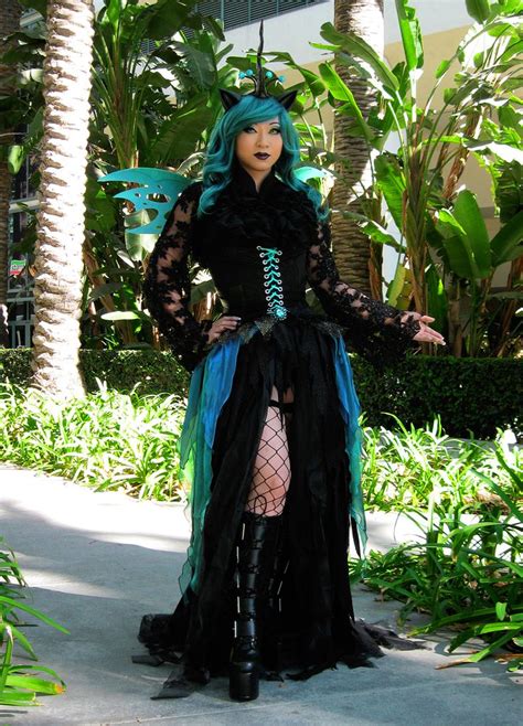 Pin By J Neil Tate On Yaya Han Cute Cosplay Cosplay Outfits Kawaii