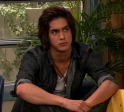 Pin By Delilah Duran On Cool Beck Oliver Beck From Victorious Avan