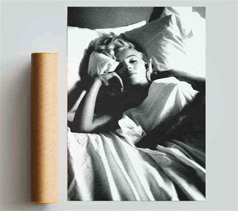 Marilyn Monroe In Bed Wallart Direct