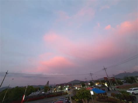 푸른하늘의 날international Day Of Clean Air For Blue Skies