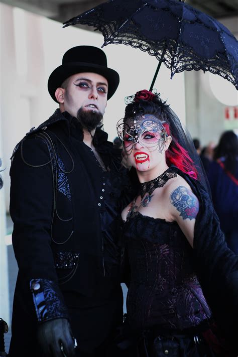 Vampire Costume Women Ideas
