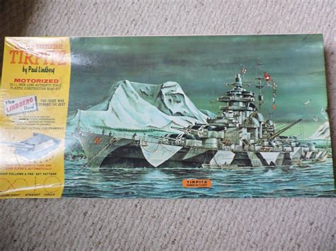 Vintage 1965 German Battleship Tirpitz Lindberg Line Motorized Model