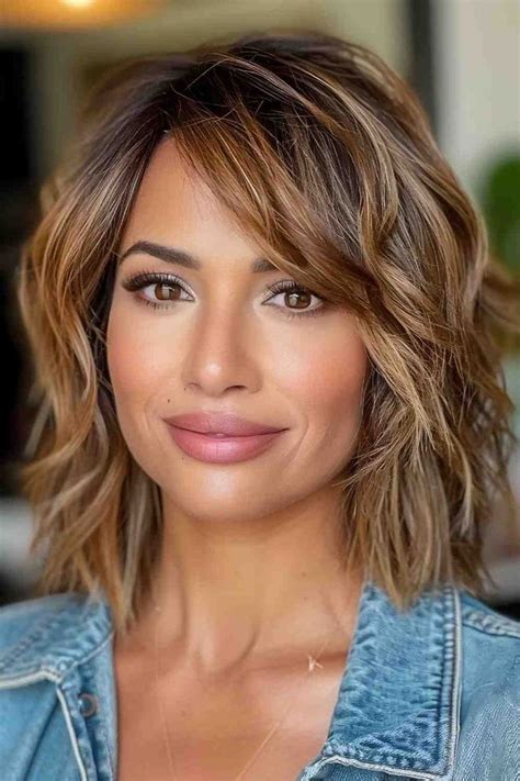7 Side Swept Bangs That Bring A Fresh Feel To Hairstyles For Women In