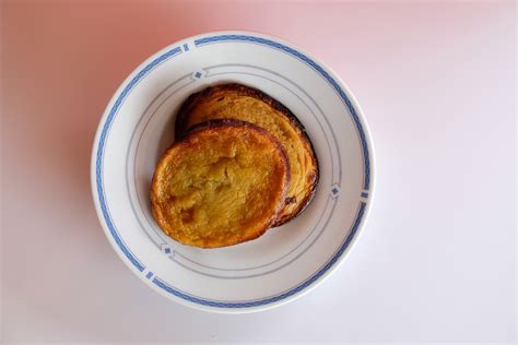 무료 이미지 아시아 사람 요리 생기게 하다 신선한 아침 식사 빵 굽기 디저트 맛있는 쌀 코코넛 설탕 과자 문화 말레이시아 전통적인 밀가루