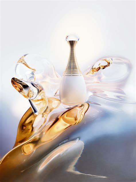 Dior Revisite Son Parfum “jadore” Une Formule Sans Alcool Aux Notes