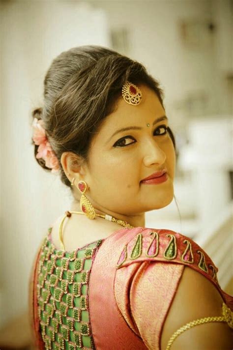 50 Trendy Saree Blouse Sleeve Styles To Try This Wedding Season