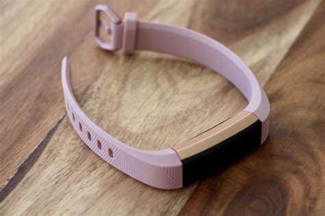 Fitbit Alta Hr Review Rose Gold Edition Pink Rose Rose Gold Fitbit