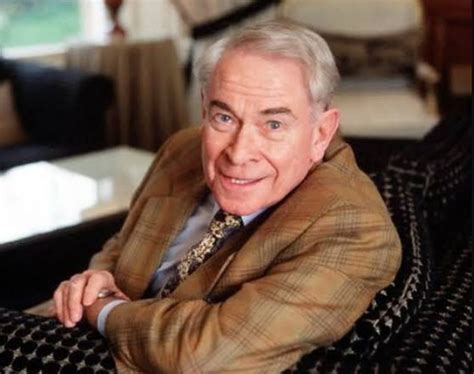 Stanley Baxter Scottish Tv Legend Dies Aged 99