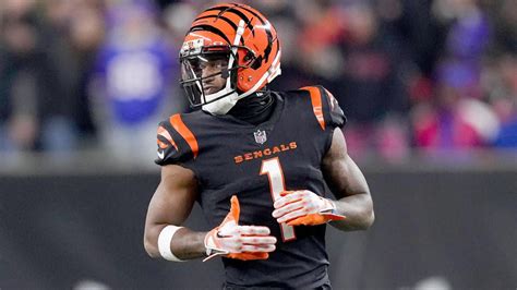 Jamarr Chase Injury Update Bengals Star Wr Active Vs Texans Despite