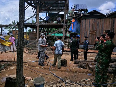 មនុស្សបីនាក់បានបាត់ខ្លួននៅក្នុងការបាក់រណ្ដៅរ៉ែមាស ក្នុងស្រុកសំបូរ ខេត្តក្រចេះ នគរដ្រេហ្គន