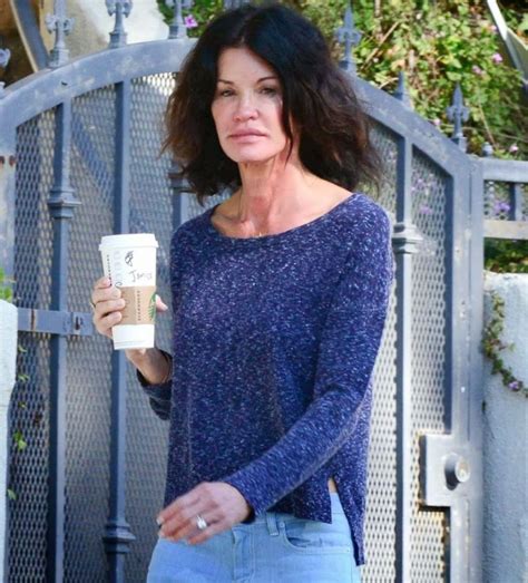 Janice Dickinson Life With Plastic Surgery
