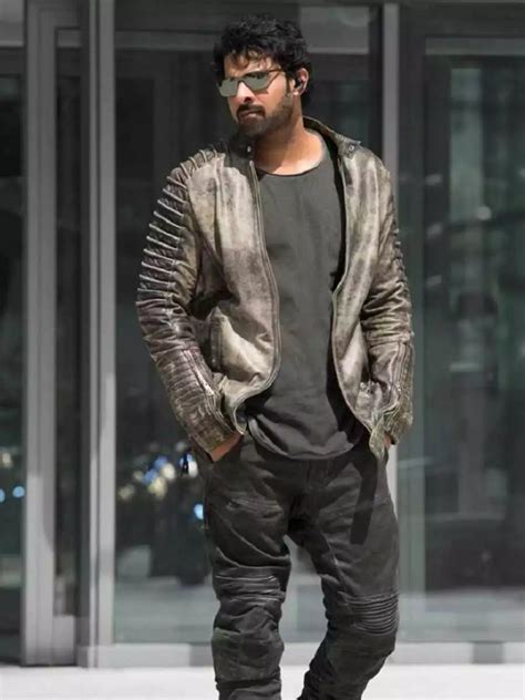 Siddharth Anand Wants Prabhas To Star In His Mega Project