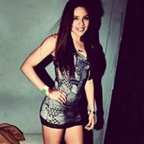 Stream Pamela Rios 7 Music Listen To Songs Albums Playlists For