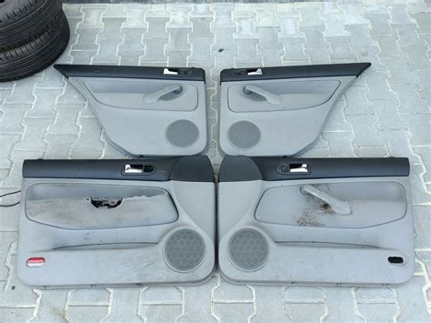 Tapicerka Boczki Drzwi Vw Golf Iv Hb D Oficjalne Archiwum Allegro