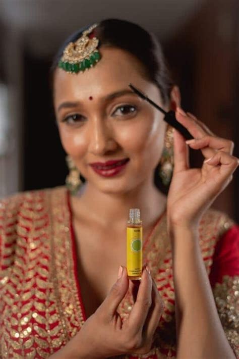 Unlock The Secret To Beautiful Brows With Noor Eyebrow Growth Oil By