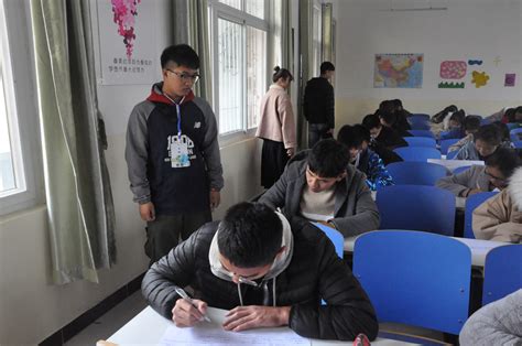 地理科学学院2018级新生校规校纪考试顺利开展 信阳师范大学地理科学学院