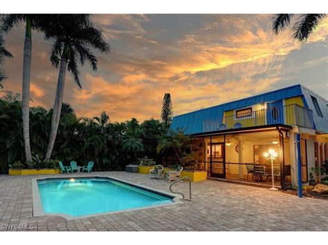 1147 Rainbow Drive Naples Fl 34104 Mls 223092036 Edina Realty