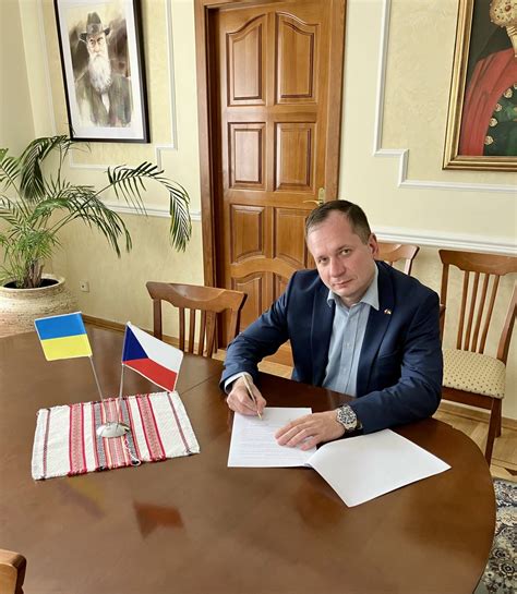 Dárek Pro Putina On Twitter Přemysl Konečně Vyrazí Na Frontu V Pátek