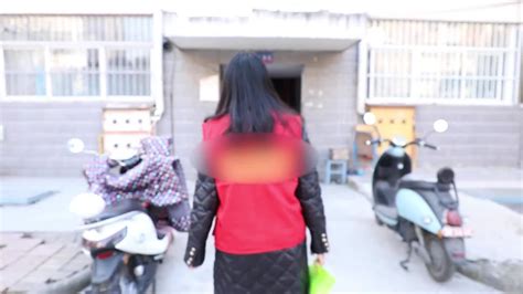 志愿者连续7年为老人送“新年礼包”凤凰网视频凤凰网