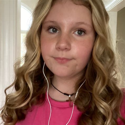 Ava And Her Pookies Youtube