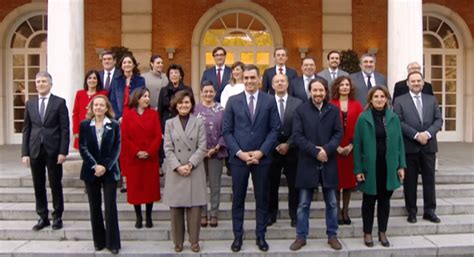 Unidas Podemos Pide Que Los Altos Cargos Del Gobierno Donen El 50 De