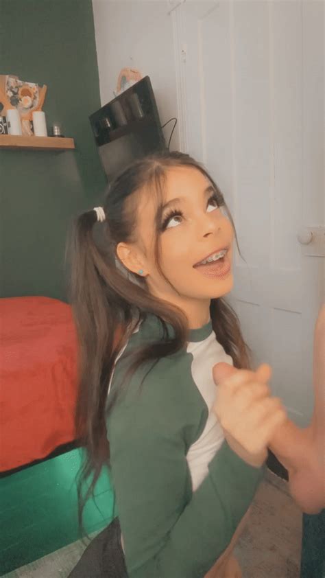 Eye Contact Rhandjob