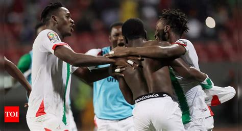 Burkina Faso Edge Gabon To Reach Africa Cup Of Nations Quarter Finals