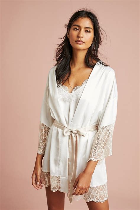 The 16 Best Getting Ready Bridal Party Robes For Every Style And Budget