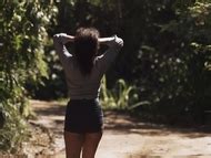 Naked Giovana Cordeiro in O Outro Lado do Paraíso