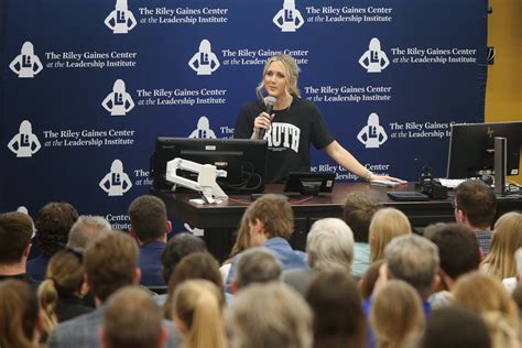Swimmer Social Activist Riley Gaines Draws A Crowd At Ndsu Event