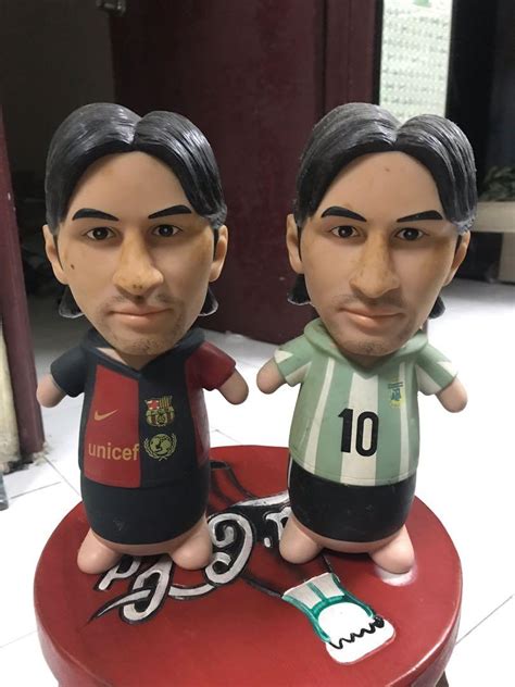 Tabung Lionel Messi Hobbies Toys Collectibles Memorabilia Vintage Collectibles On Carousell