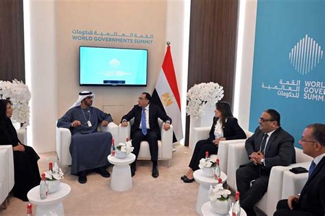 رئيس الوزراء يلتقي وزير الصناعة والتكنولوجيا المتقدمة الإماراتي