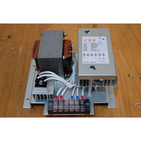 Jual Battery Charger Css 24vdc 5 A Body Besar Untuk Otomatisasi Genset
