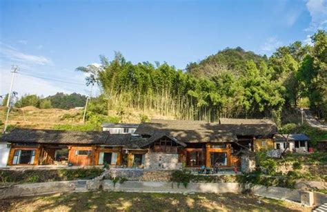 碧江区茶园山村：念好村规民约“三字经” 推动乡村颜值提质进行村民组监督