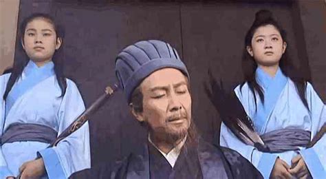 看三國演義，諸葛亮教你唱空城計，擊退敵軍 每日頭條