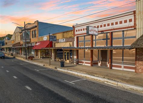 117 North Rice Street Hamilton Tx 76531 Mls 20473641