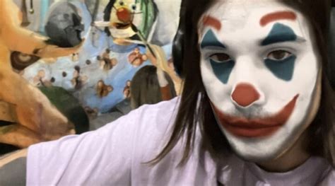 Нижегородский художник отправляется в Гараж