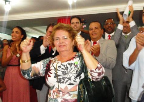 Laura Cardoso Critica Beijo Lésbico Em Malhação Não Há Necessidade