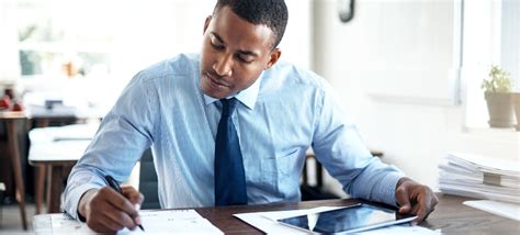 What Lenders Need To Know About First Payment Default Experian Insights