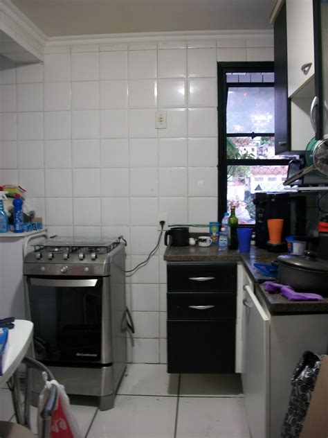 Renata Costa Ateliê Reformando armário de cozinha