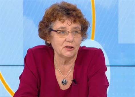 Д р Андонова Ваксината срещу менингит е по желание и може да се поставя във всяка възраст