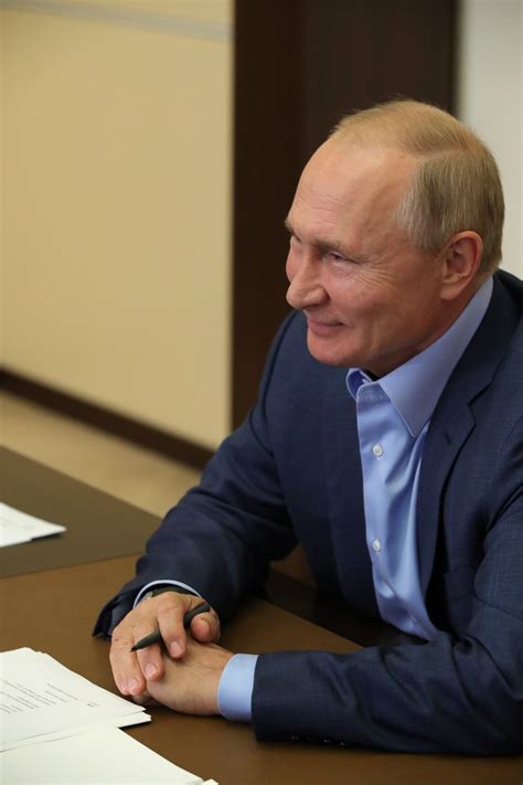 Встреча с победителями конкурса управленцев «Лидеры России • Президент